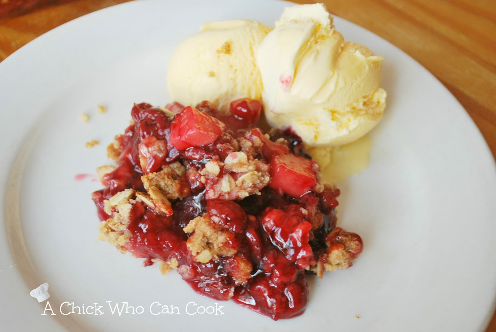 A Chick Who Can Cook: Cherry Apple Crisp