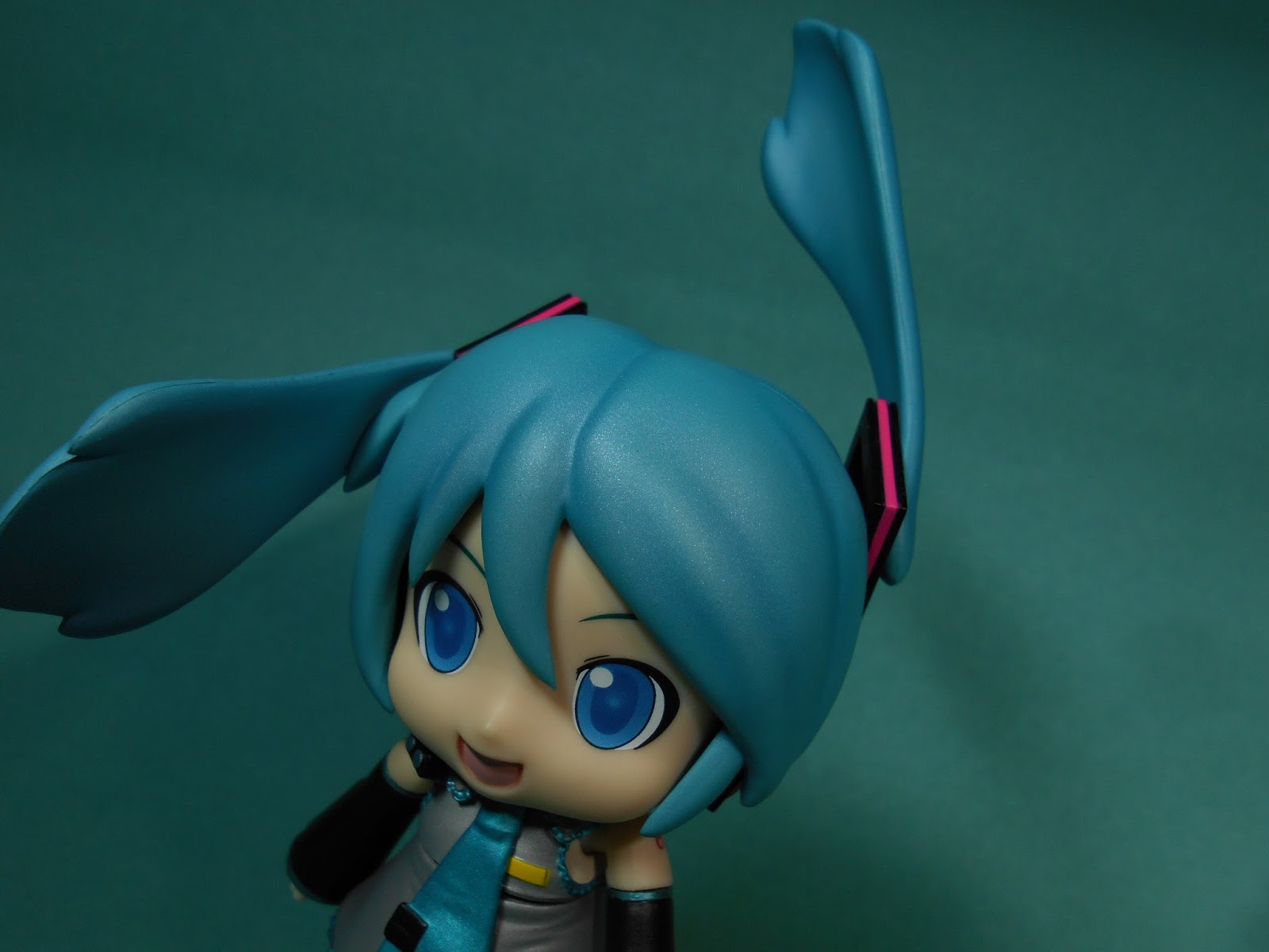 Review: Nendoroid Mikudayo | Night's Corner