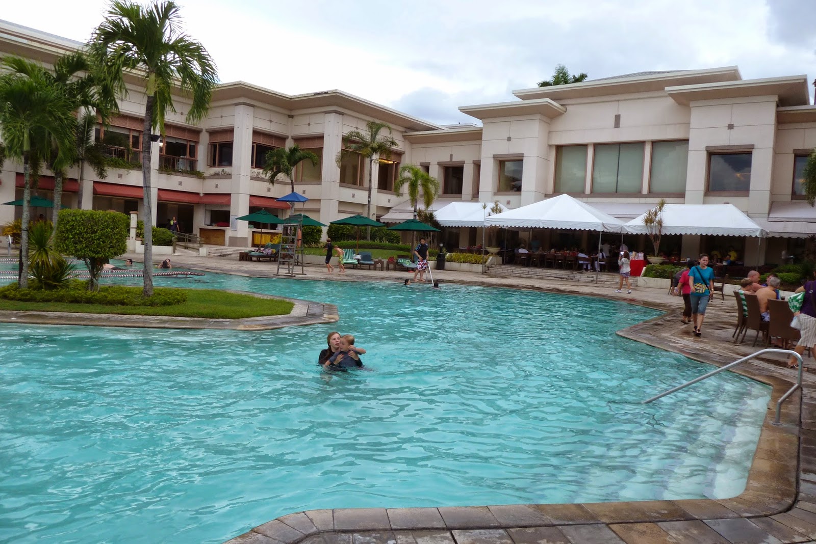 Kee Hua Chee Live!: DAY 3 IN MANILA----VISITING PALMS COUNTRY CLUB AT ...