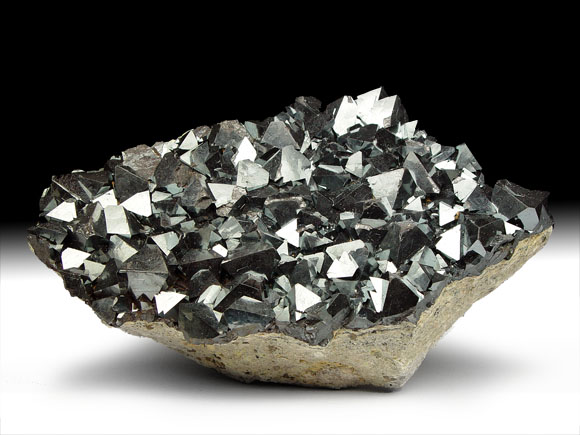 Enciklopedija kristala, drago i poludrago kamenje sve o kristalima na ...