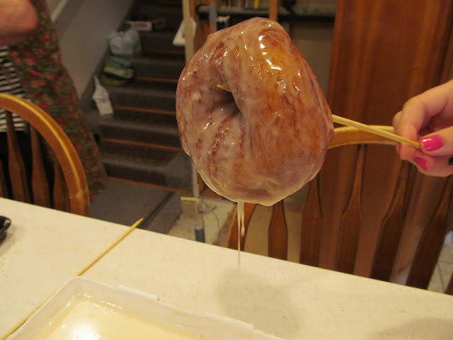 Savings for Sisters: Recipe - Halloween Spudnuts