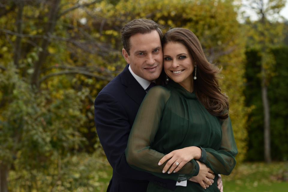 Princesses' lives: New picture of Madeleine and Chris