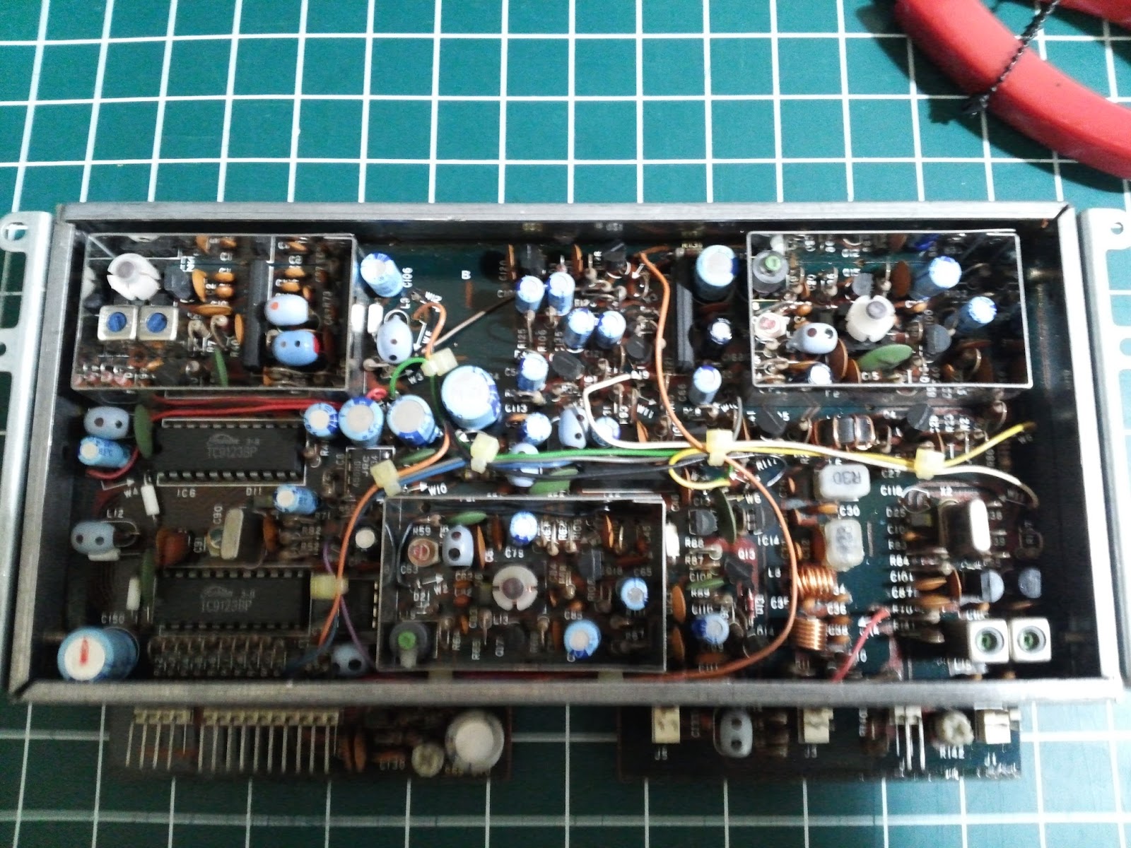 [1] ICOM IC-720A restoration