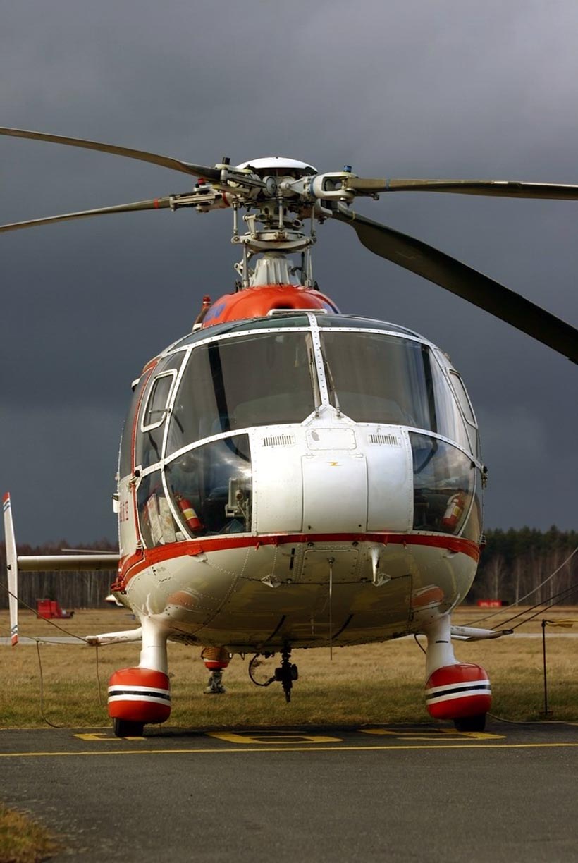 nhungdoicanh: Aérospatiale SA-360/361 Dauphin