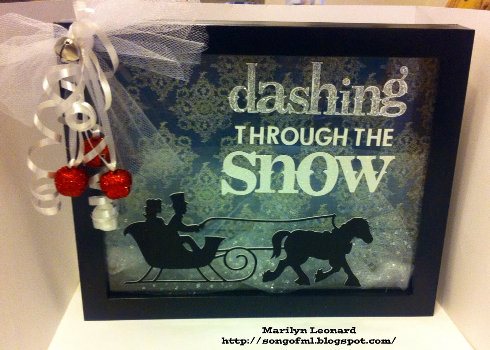 ~ Marilyn's Crafts ~: Shadow Box Saturday - Christmas Edition