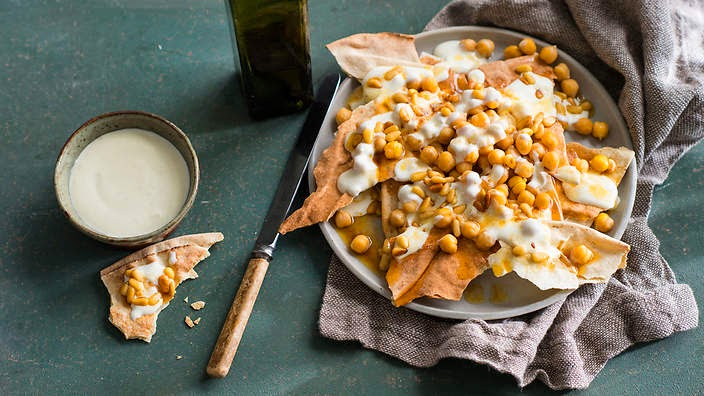 Fatteh with hummus recipe | Arabic Food Recipes