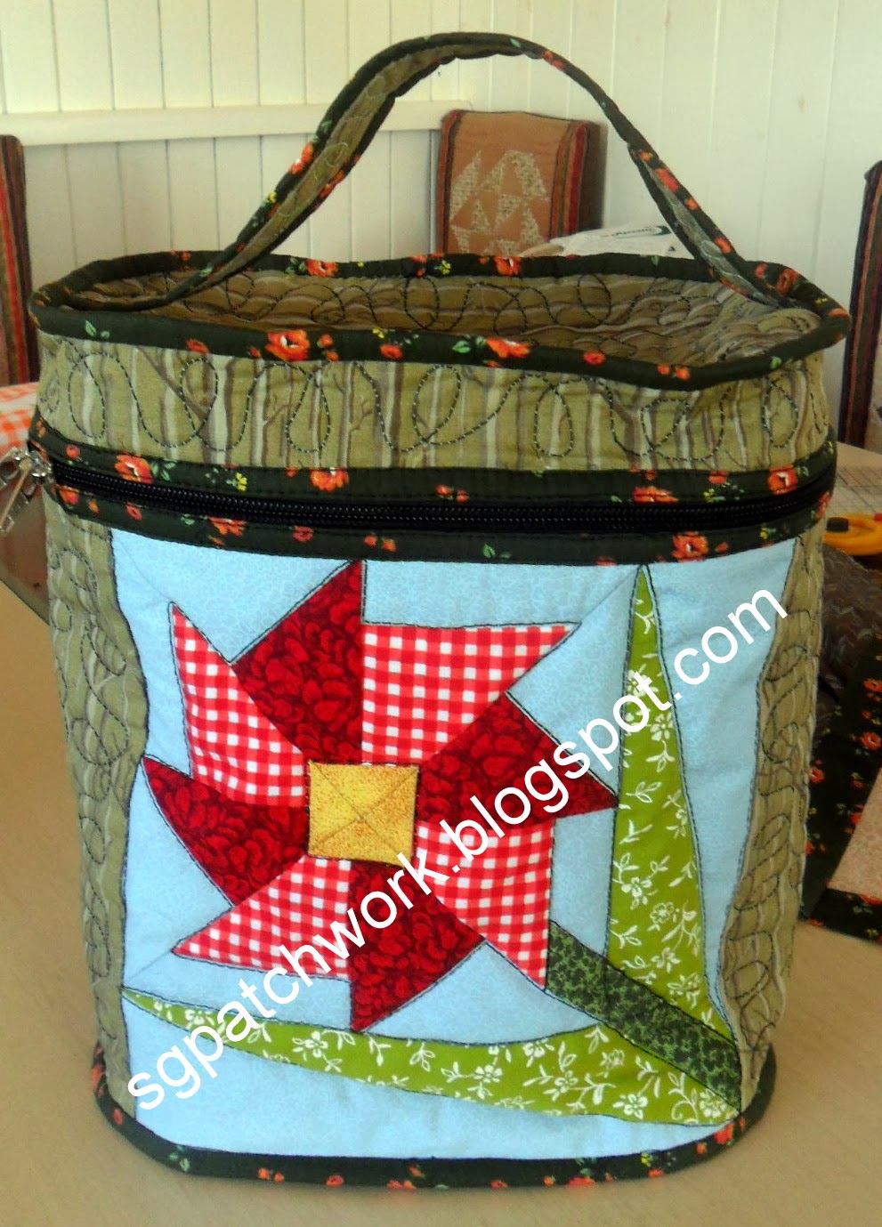 SG patchwork: Frasqueira grande em patchwork