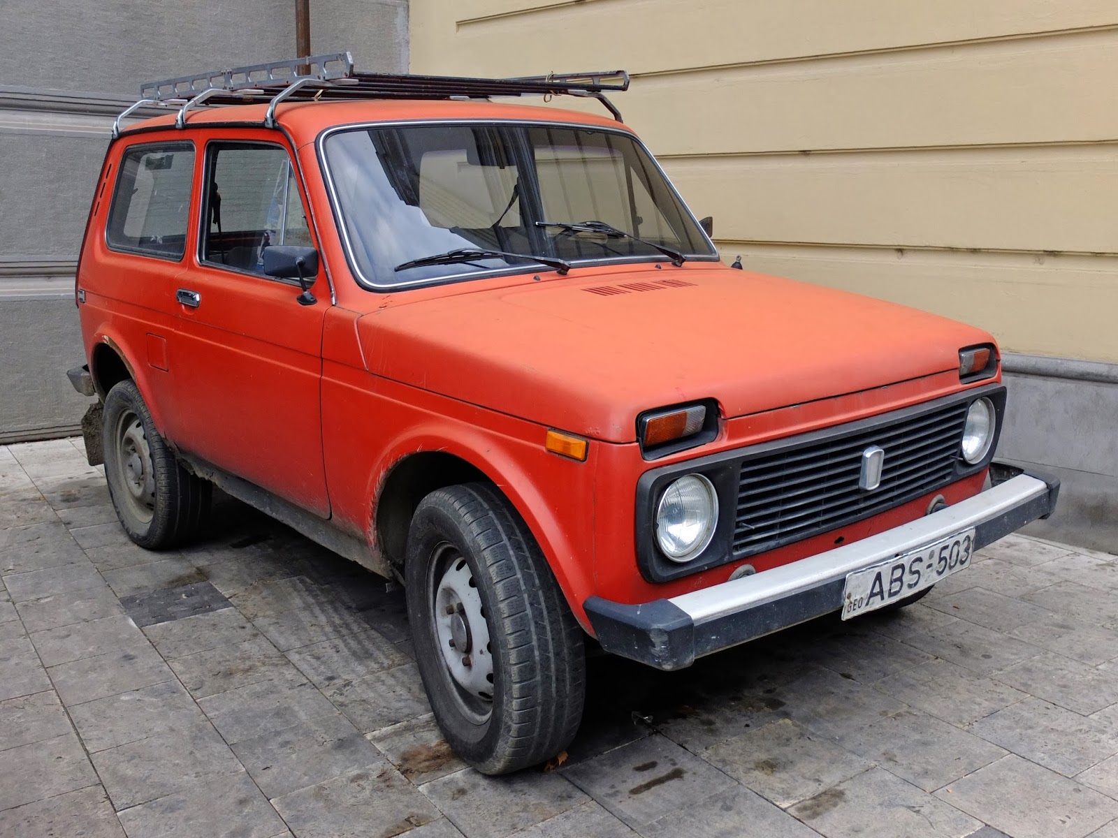 x over it: Lada / Zhiguli / Volga