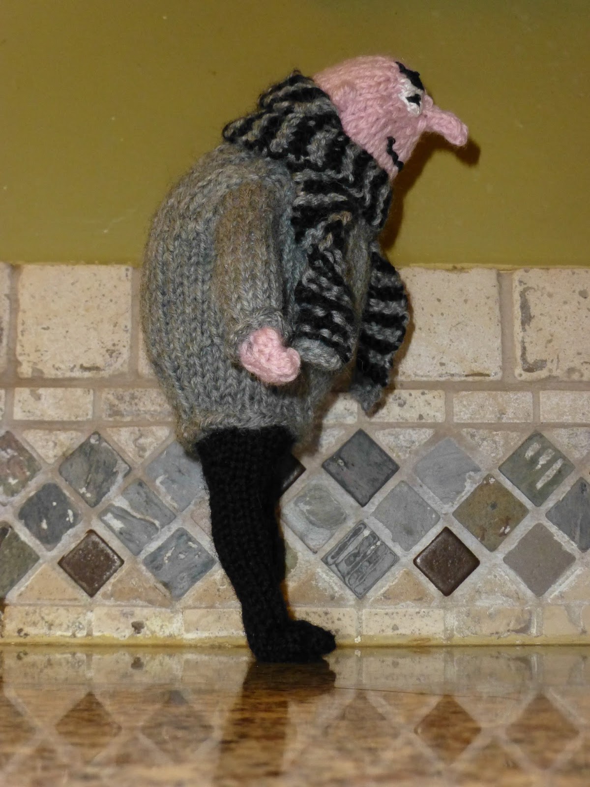 Grannypurl: Despicable Me! Knitted "Gru"...villain or hero?