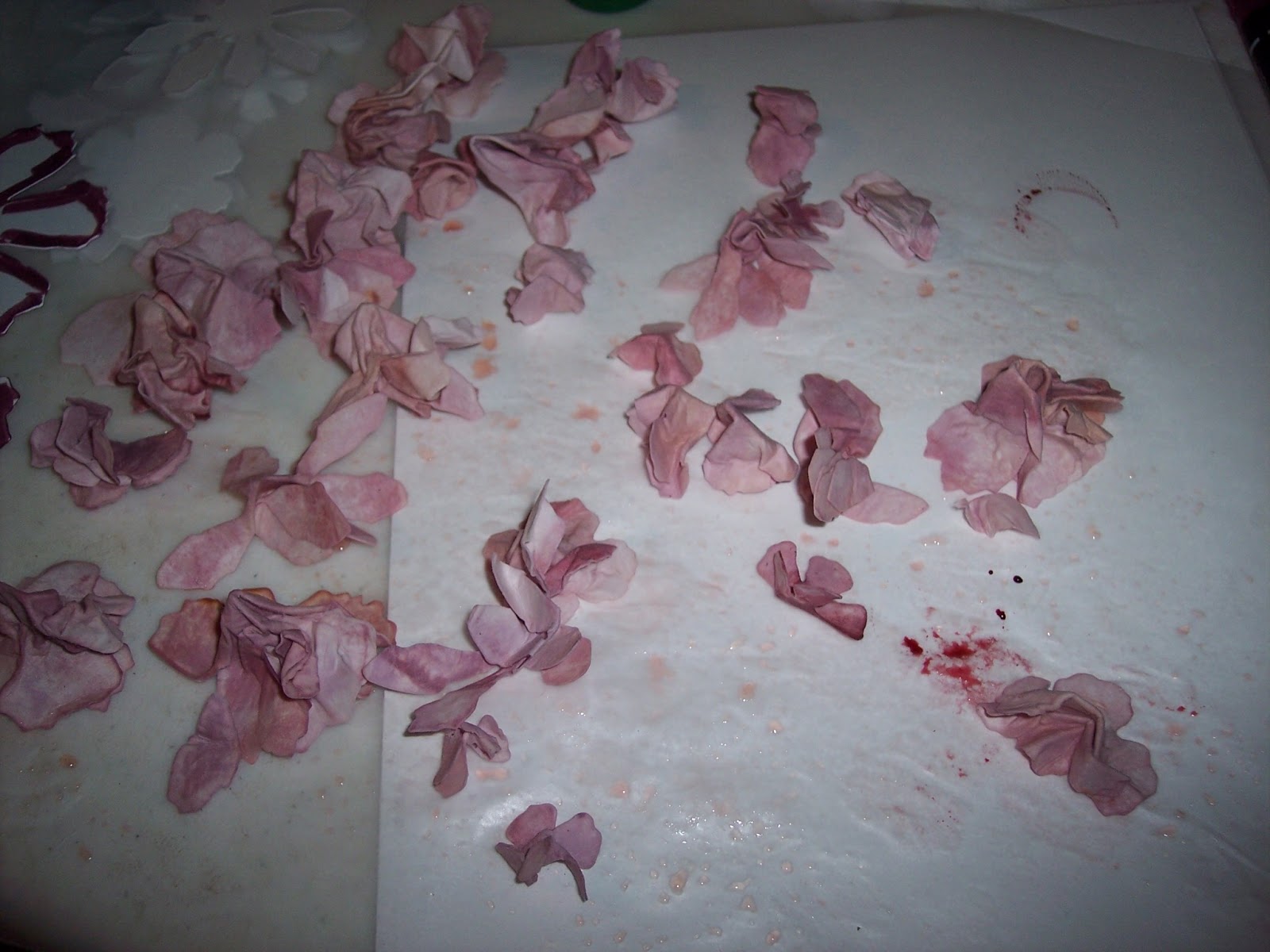 Put the Glue Down: TUTORIAL : Starch Flowers using Tim Holtz Tattered ...