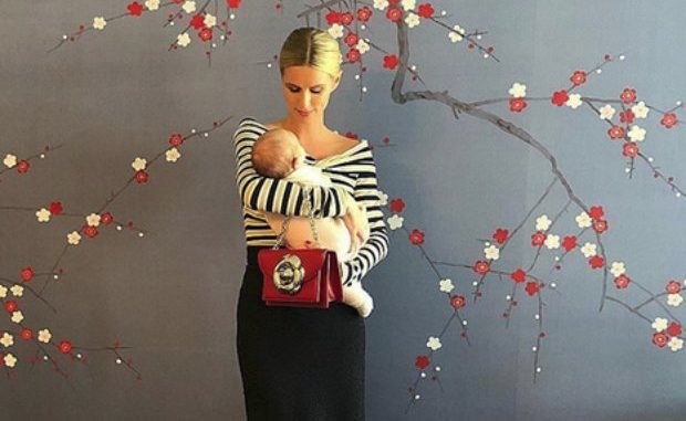 Nicky Hilton presenta a su hija Teddy Rothschild