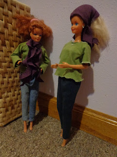 Proverbs 31 Living: A Handmade Christmas - Week 3 {Barbie Clothes}