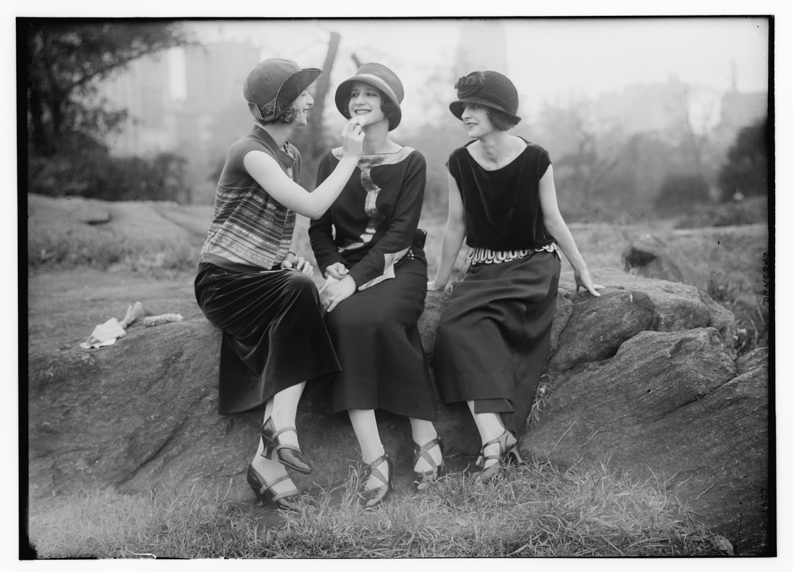 The legend of Isadora Duncan: The three of Isadorables. Margo,Lisa,Anna ...