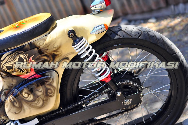 MODIFIKASI MOTOR STREET CUB