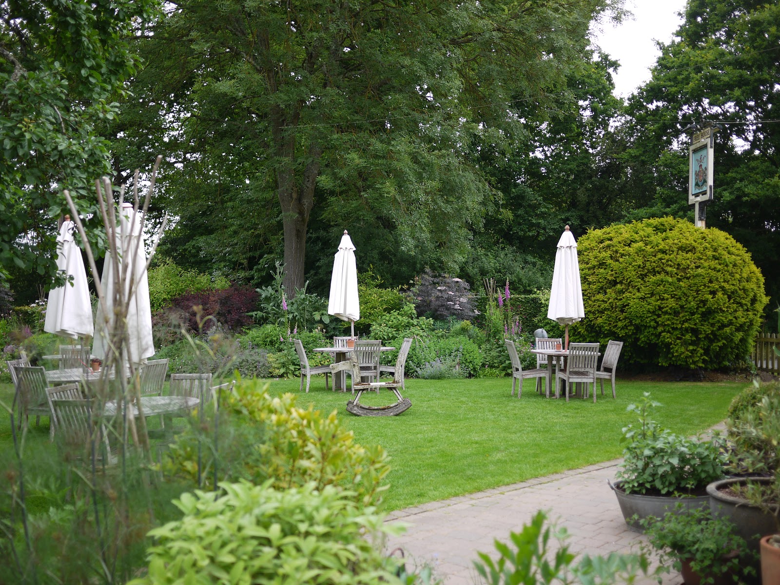 Cheese and Biscuits: The Wellington Arms, Baughurst