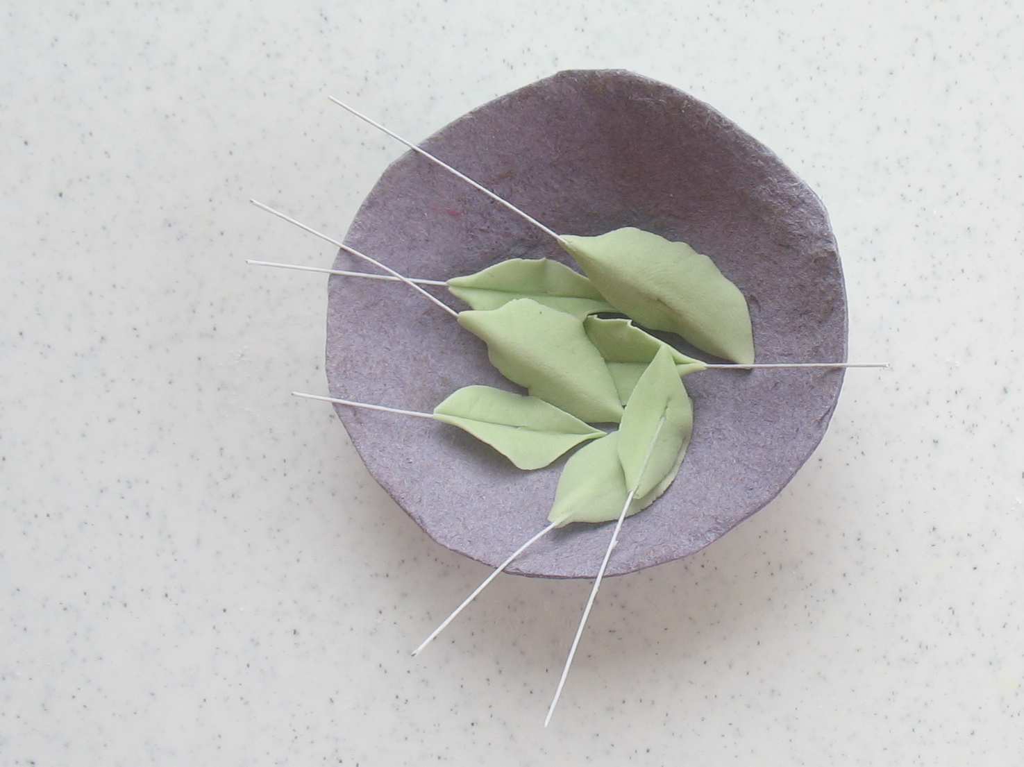 Shaile's Edible Art: Creating Gumpaste Leaves Quick and Easy