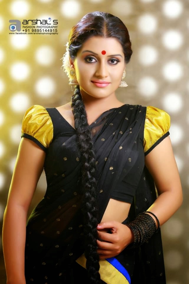 Sarayu Mohan Latest PhotoShoot Images HD - IMAGES