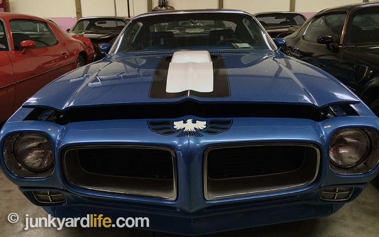 Junkyard Life: Classic Cars, Muscle Cars, Barn finds, Hot rods and part ...