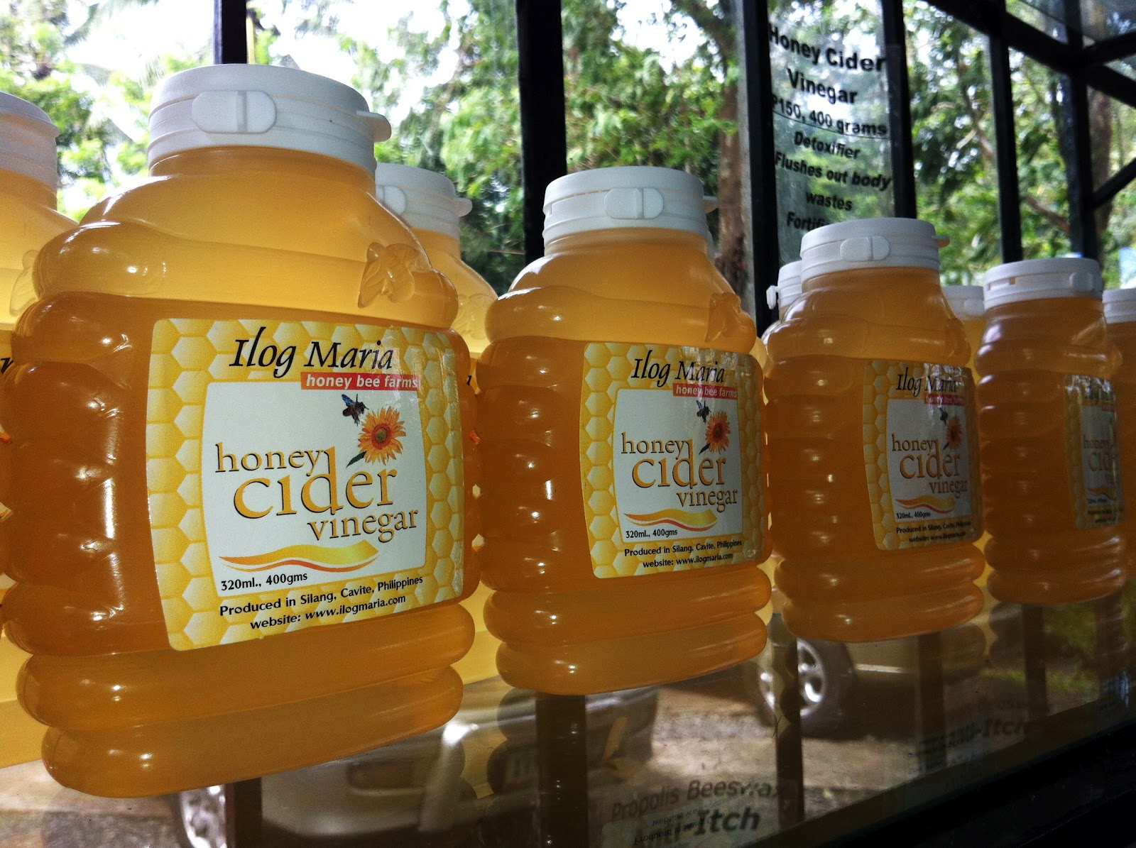 mentalfeet: Honey, Honey, let's visit Ilog Maria Honeybee Farm