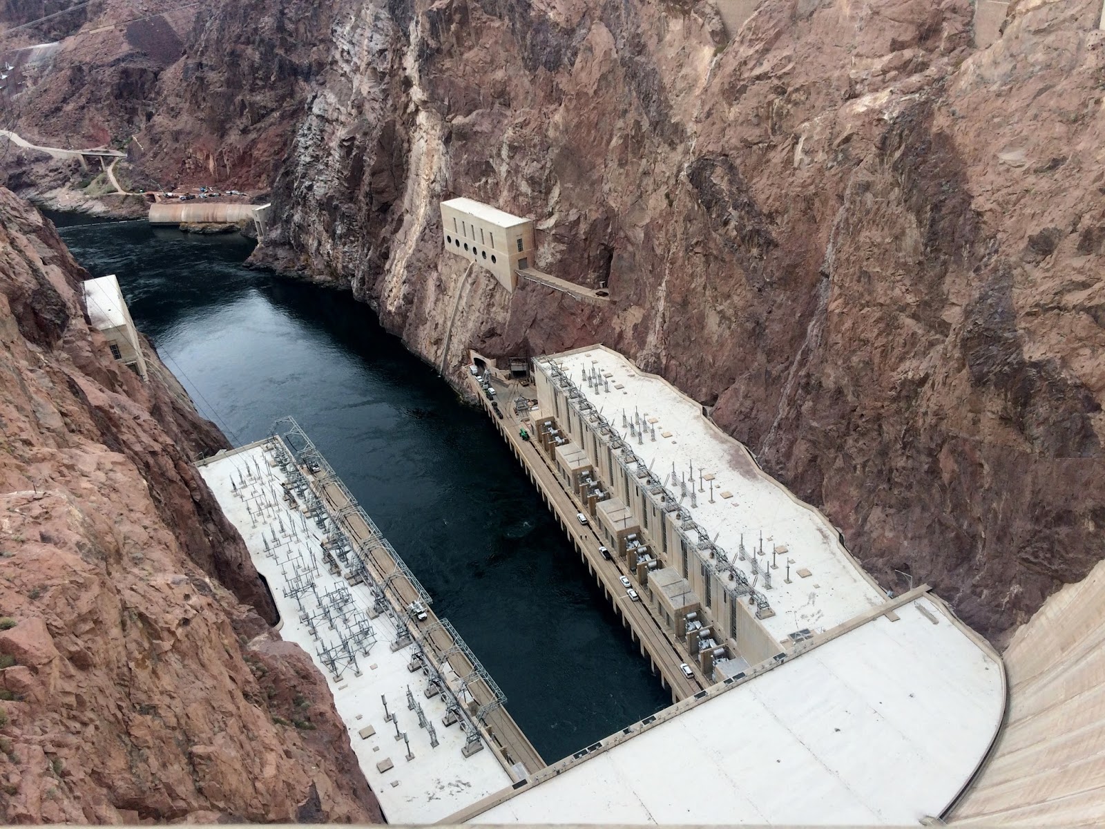 Tins and Treasures: When on Vacation ~Our Tour of Hoover Dam ~~Check ...