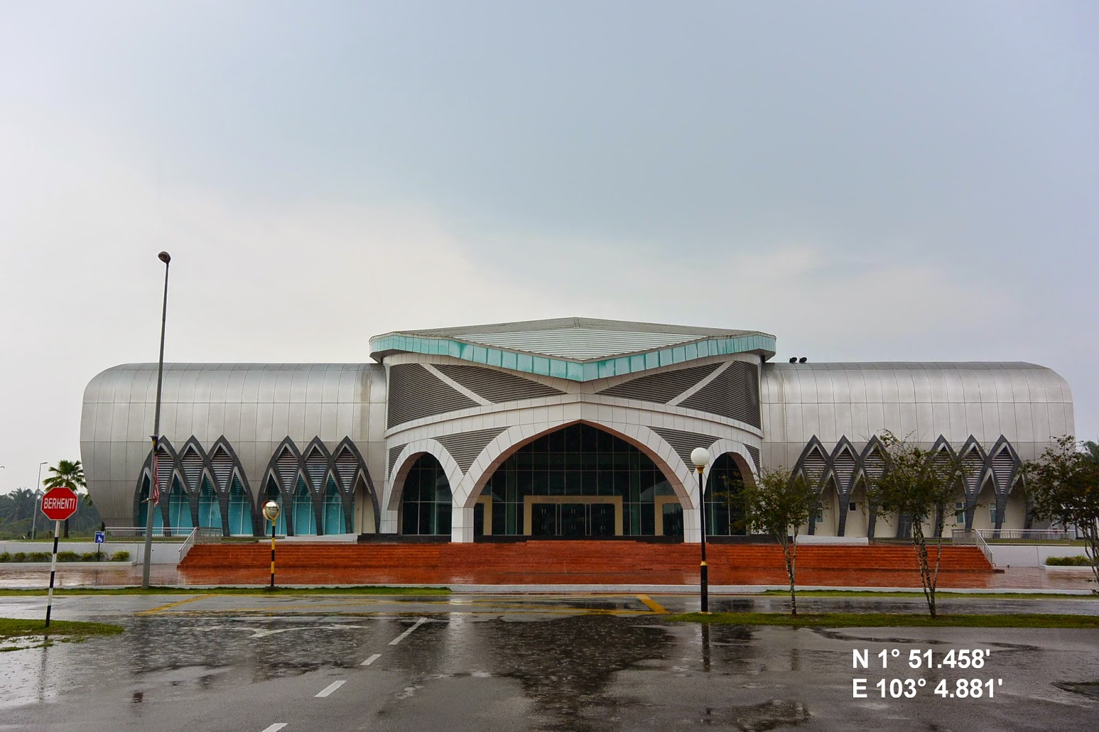 UTHM images: bangunan UTHM