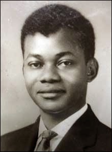 MJUE OSCAR KAMBONA : HISTORIA YA OSCAR KAMBONA