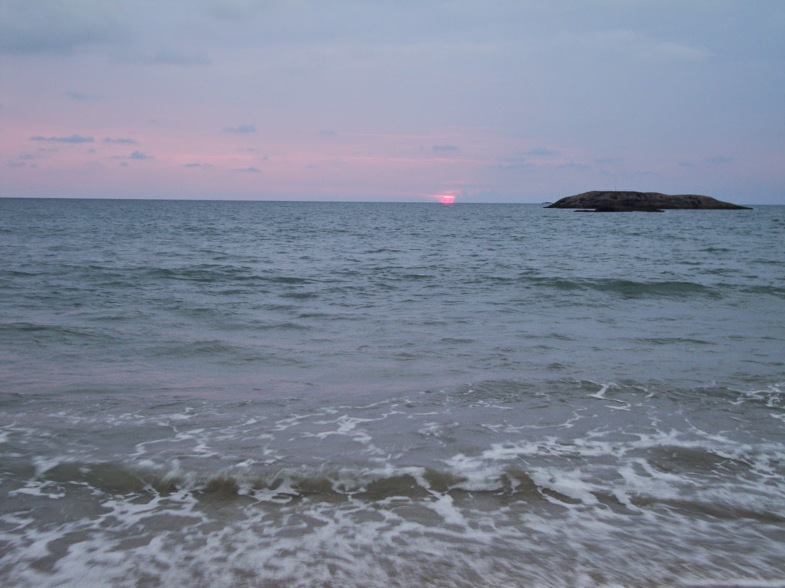 YENNAAR: Mattu Beach