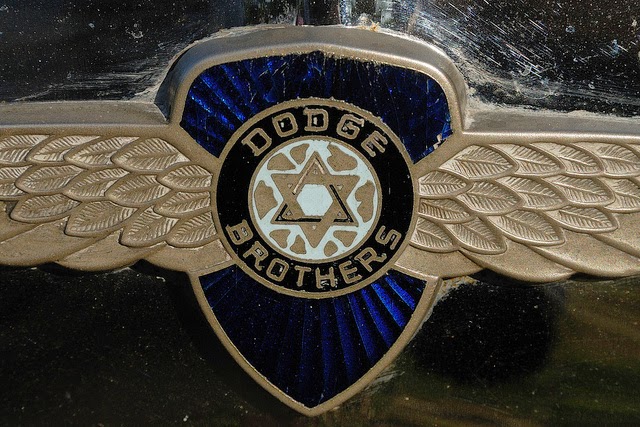 Love For His People: Star of David? - Dodge logos and hood ornaments