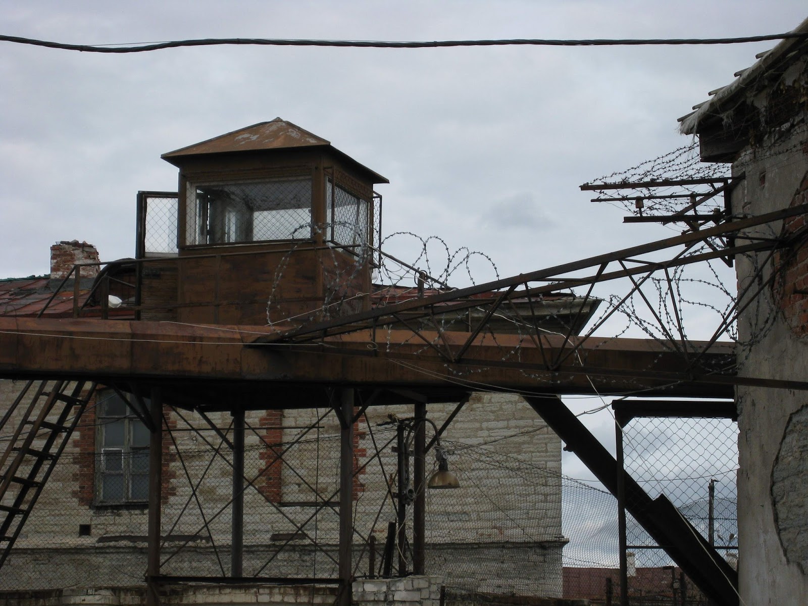 Creepy Abandoned Prisons (100 Pics) - YourDestinationNow