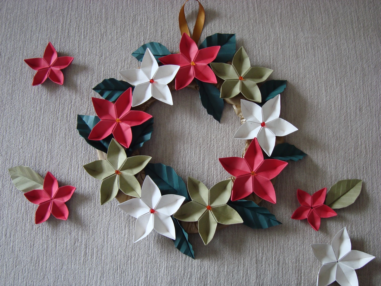 As Dobradeiras - Origami: Guirlanda de Natal