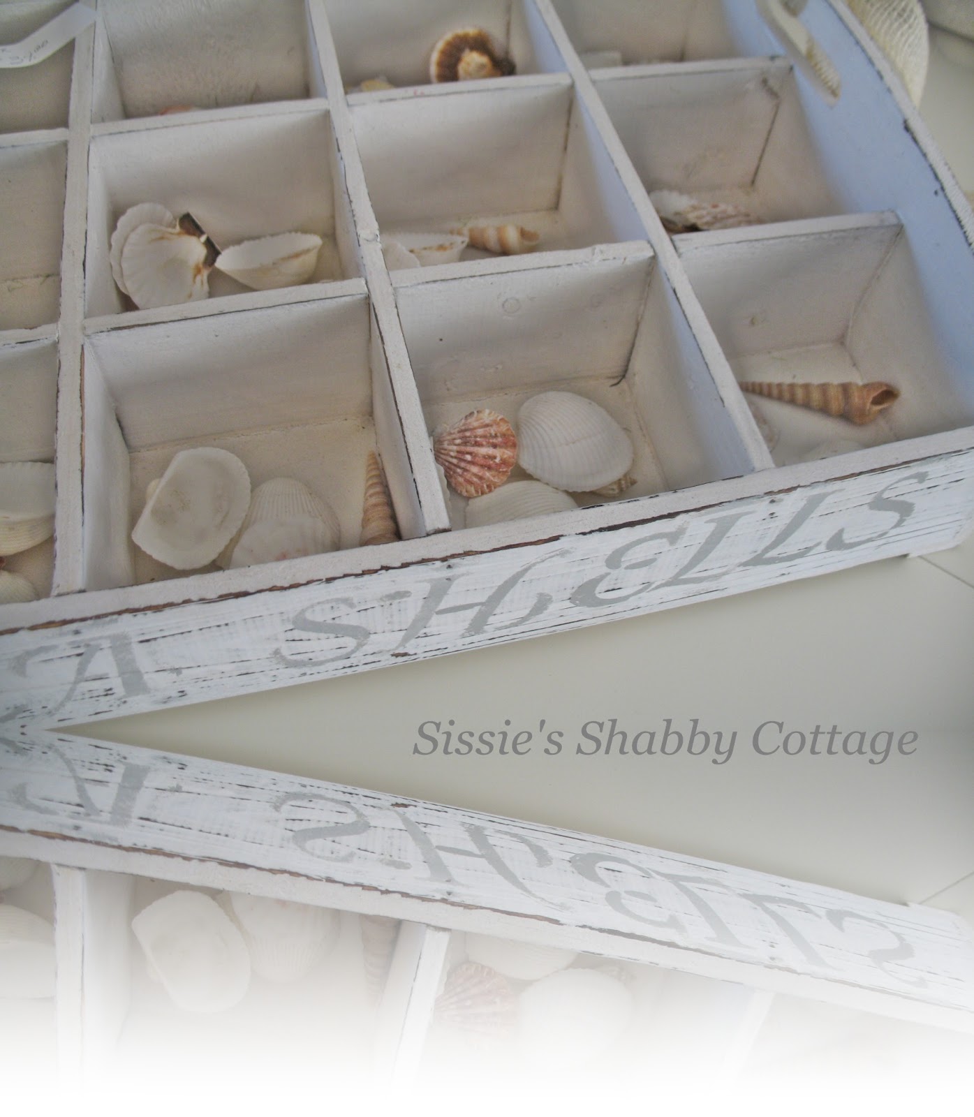 Sissie's Shabby Cottage: Sea Shell Box