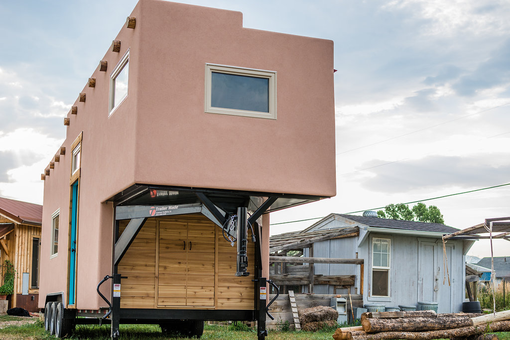 A 250 Sq Ft Southwest Abode [ TINY HOUSE TOWN ]
