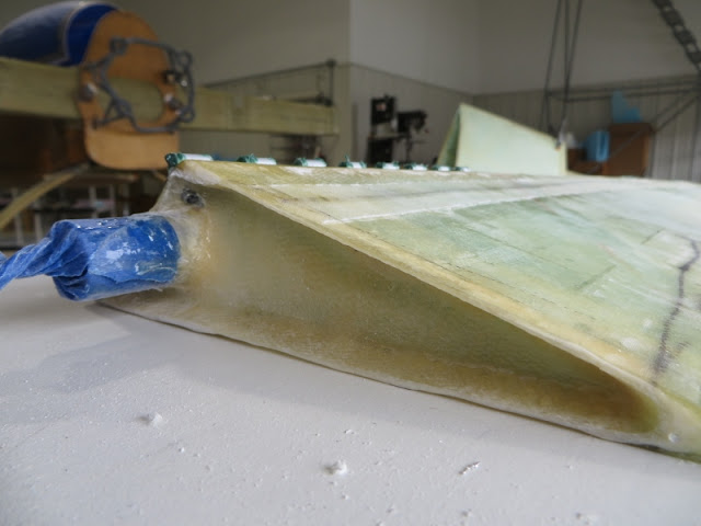 The Long EZ Build: Aileron hinges and install