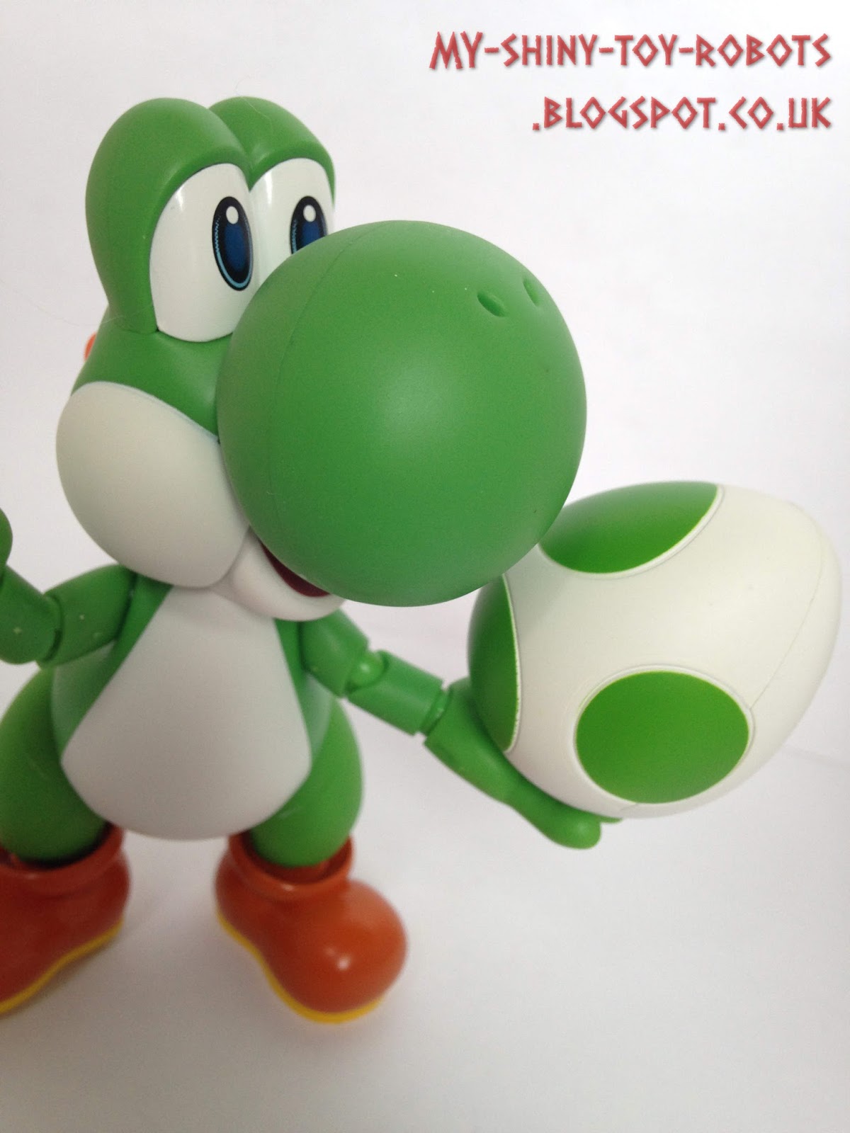 My Shiny Toy Robots: Toybox REVIEW: S.H. Figuarts Yoshi