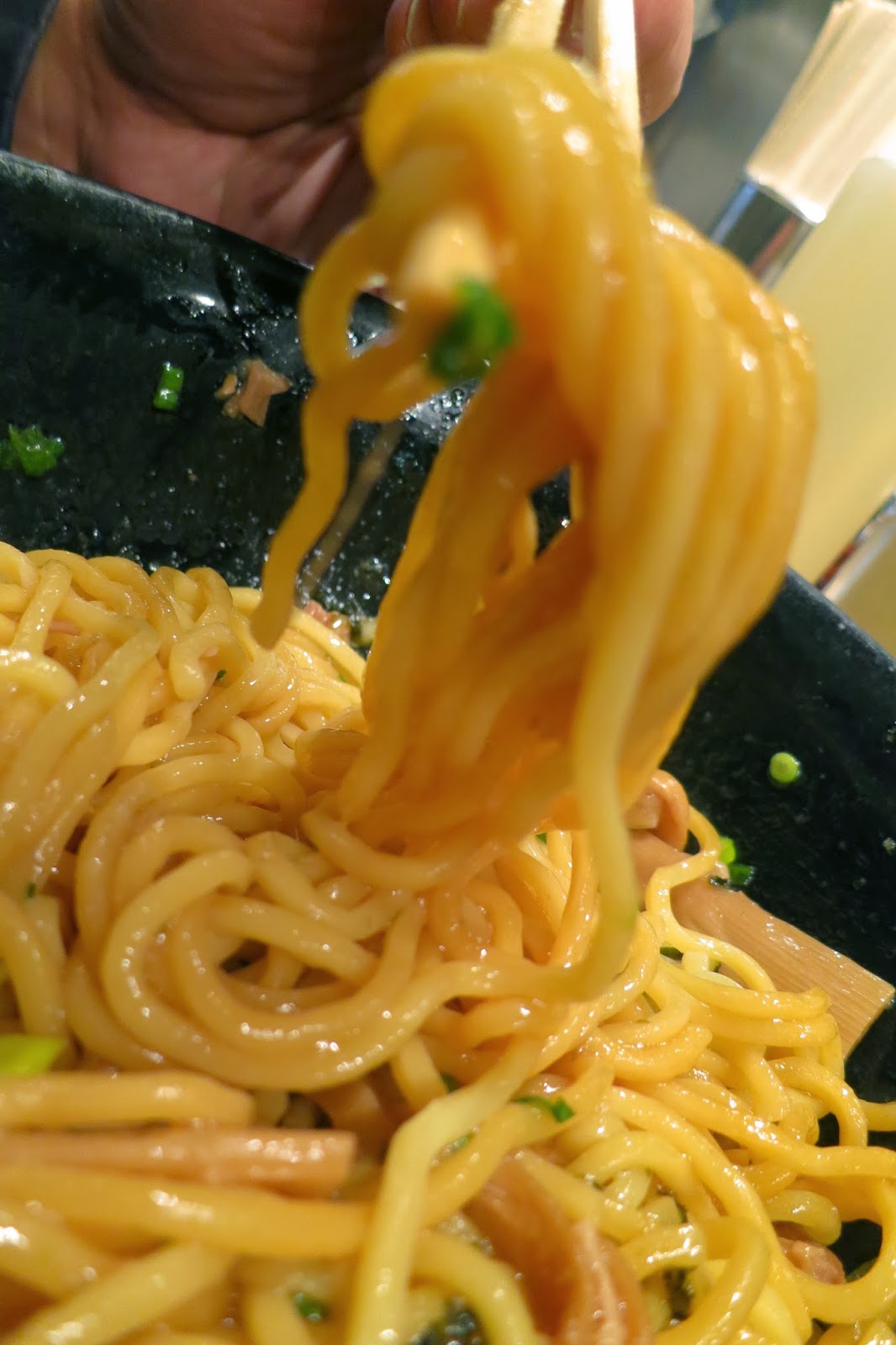 Tokyo Belly: SHIBUYA: Abura-Soba for a light Soupless ramen... easy on ...