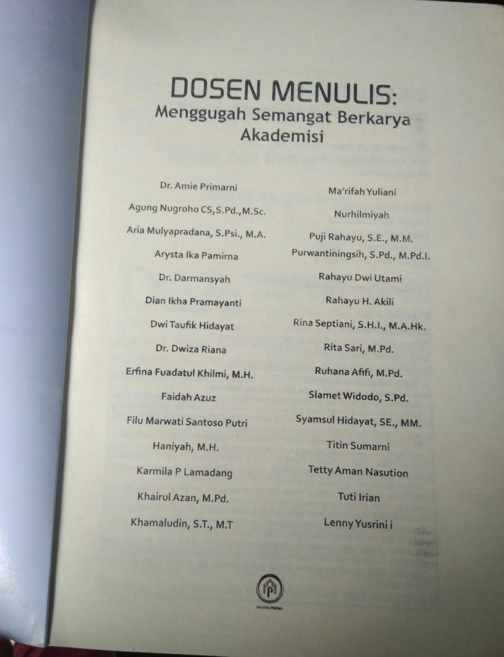 Buku Pertama - Titin Sumarni