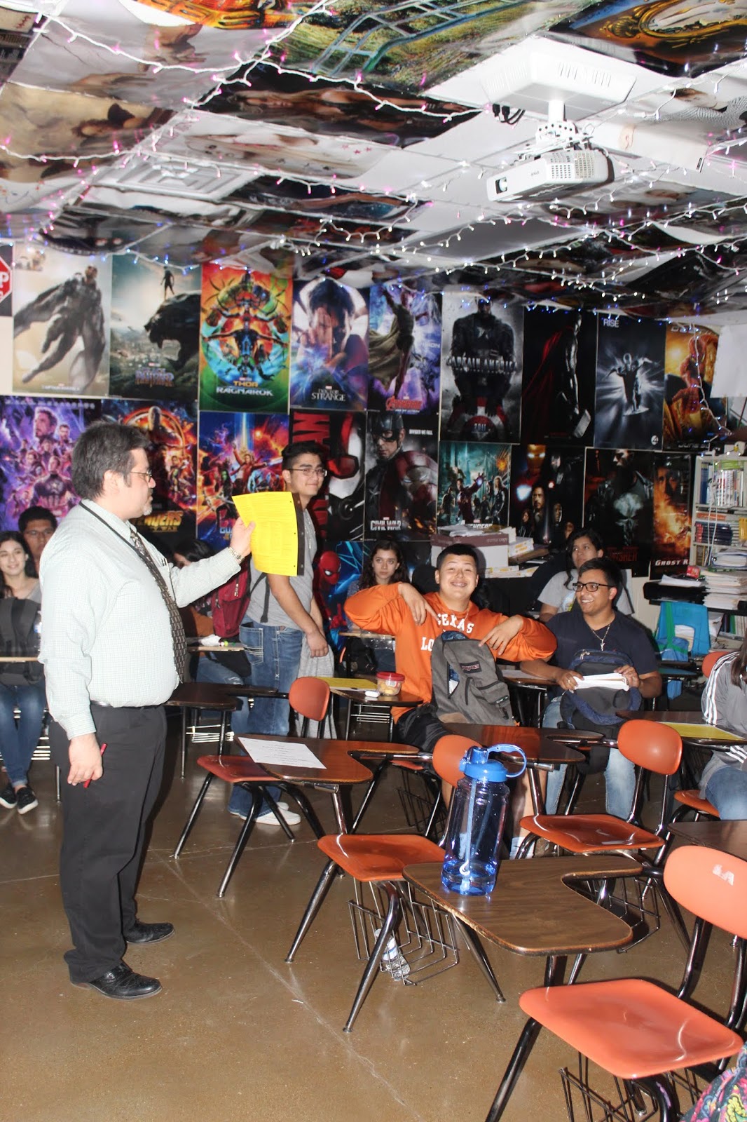 Eagle Pass ISD - iVision: EPHS Dives Into Millennial Era