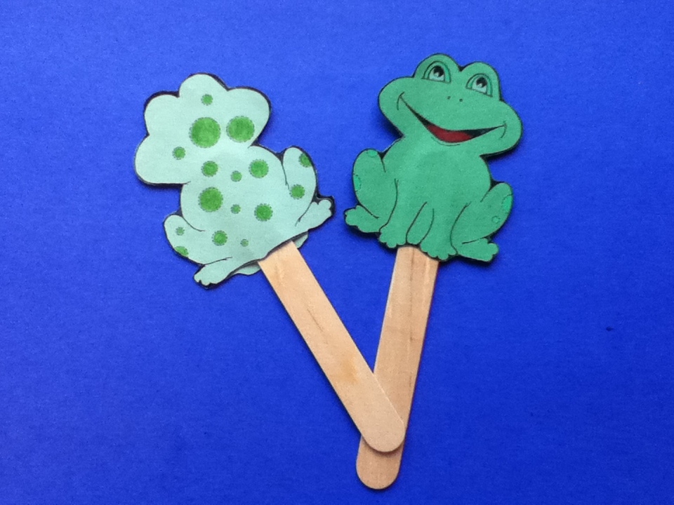 Storytime ABC's: Craft: Little Green Frog Puppet