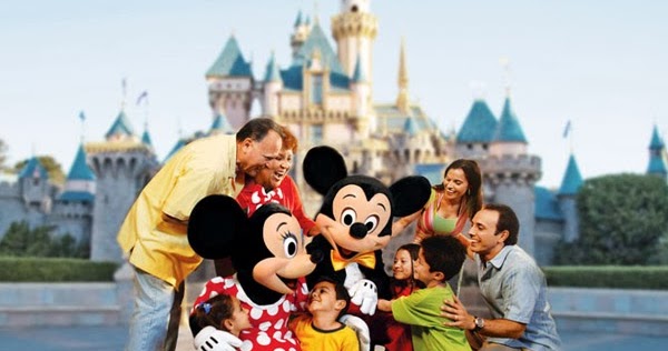 Customers 1st: Create Unforgettable Customer Experiences like Disney