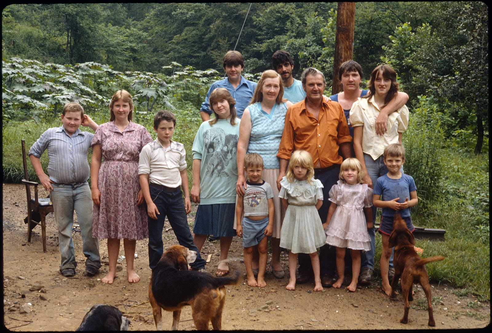 Shelby Lee Adams - Essays and Interviews: "Mountain Voices" and ...