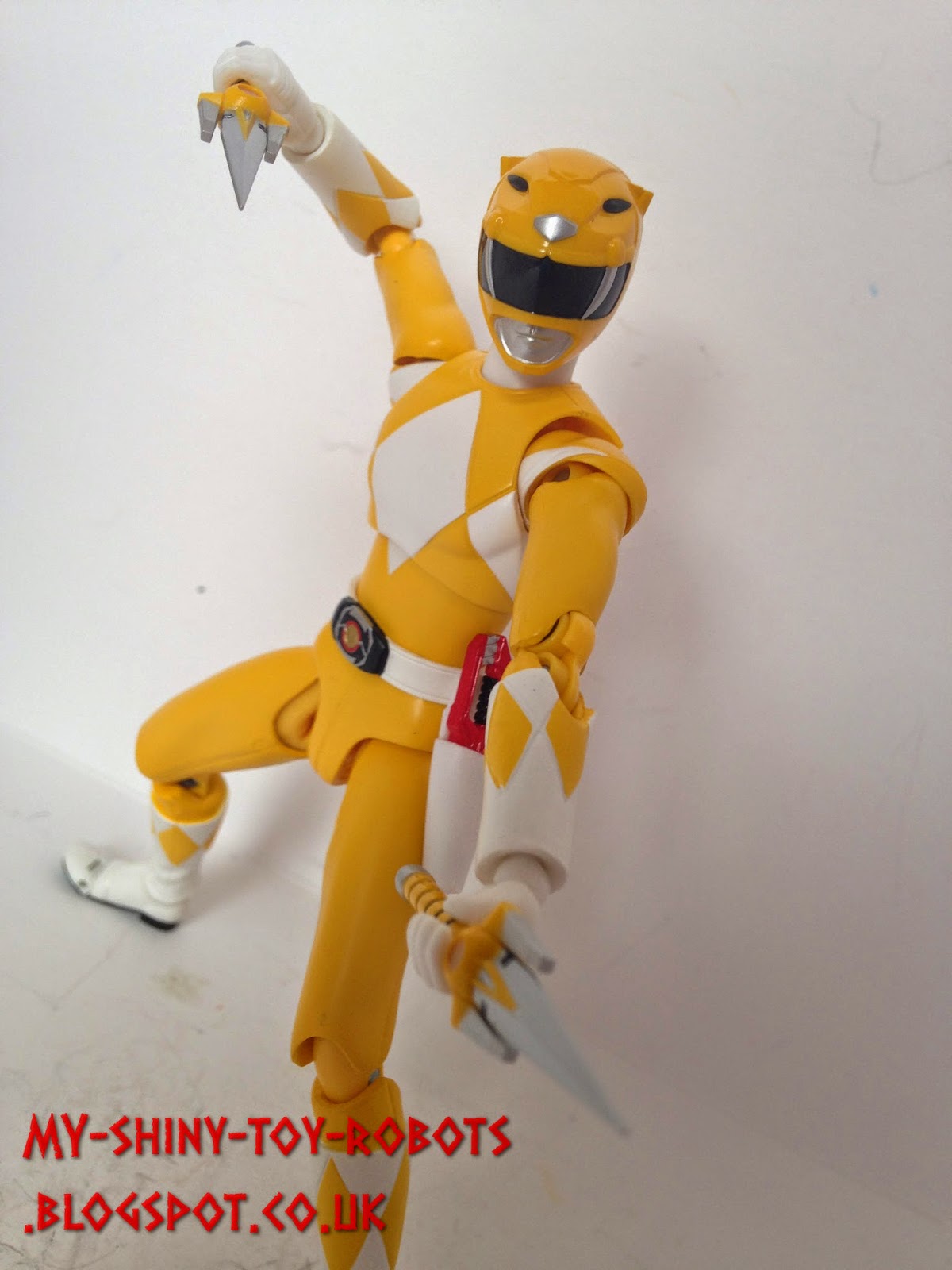 My Shiny Toy Robots: Toybox REVIEW: S.H. Figuarts Tiger Ranger