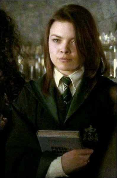 Everything: Murid-Murid Hogwarts Harry Potter