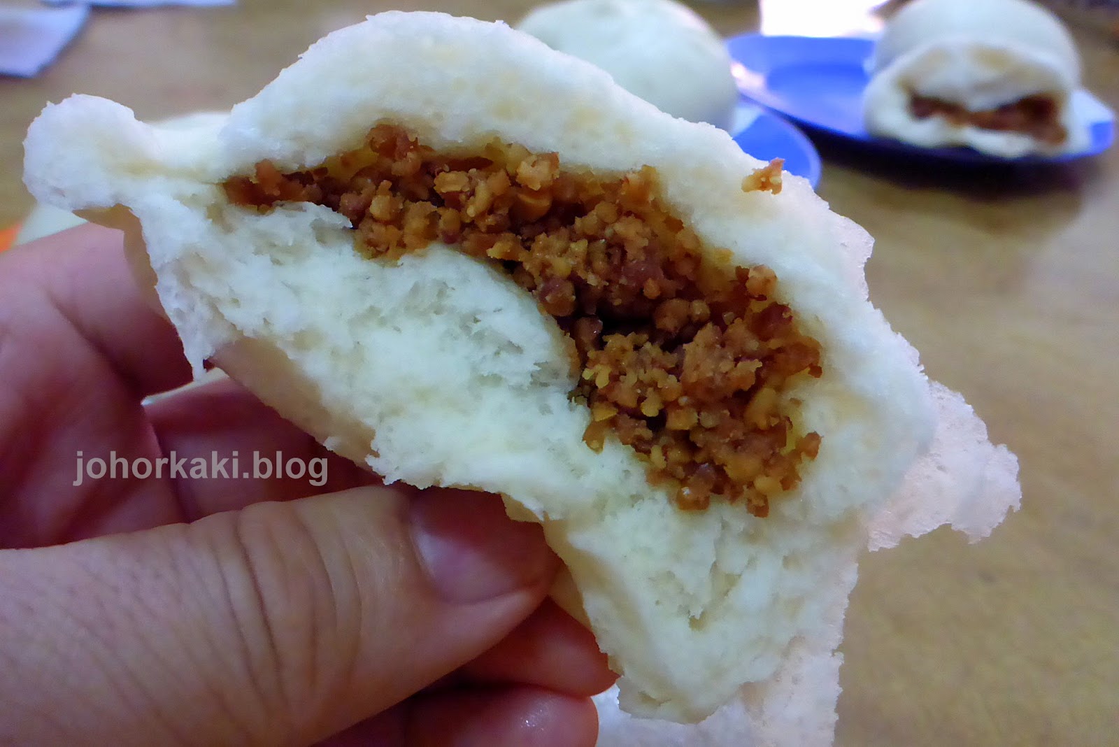 Hock Guan Famous Bao Pau in Labis Johor 福源茶餐 ⭐⭐⭐⭐ |Tony Johor Kaki ...