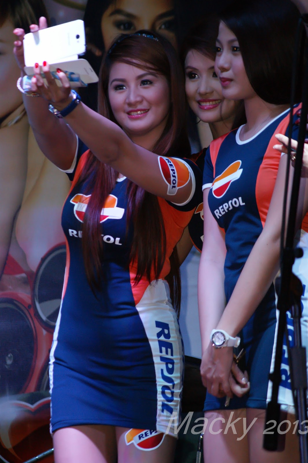 Macky's Vault of Various Stuff: Love, Cars, Babes 3