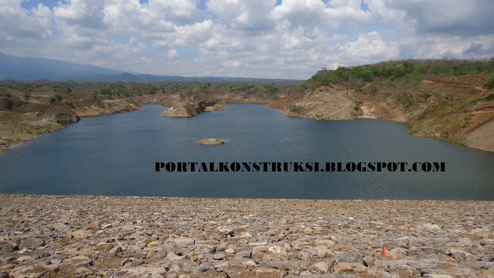 TEKNIK SIPIL dan ARSITEKTUR: TIPE BENDUNGAN