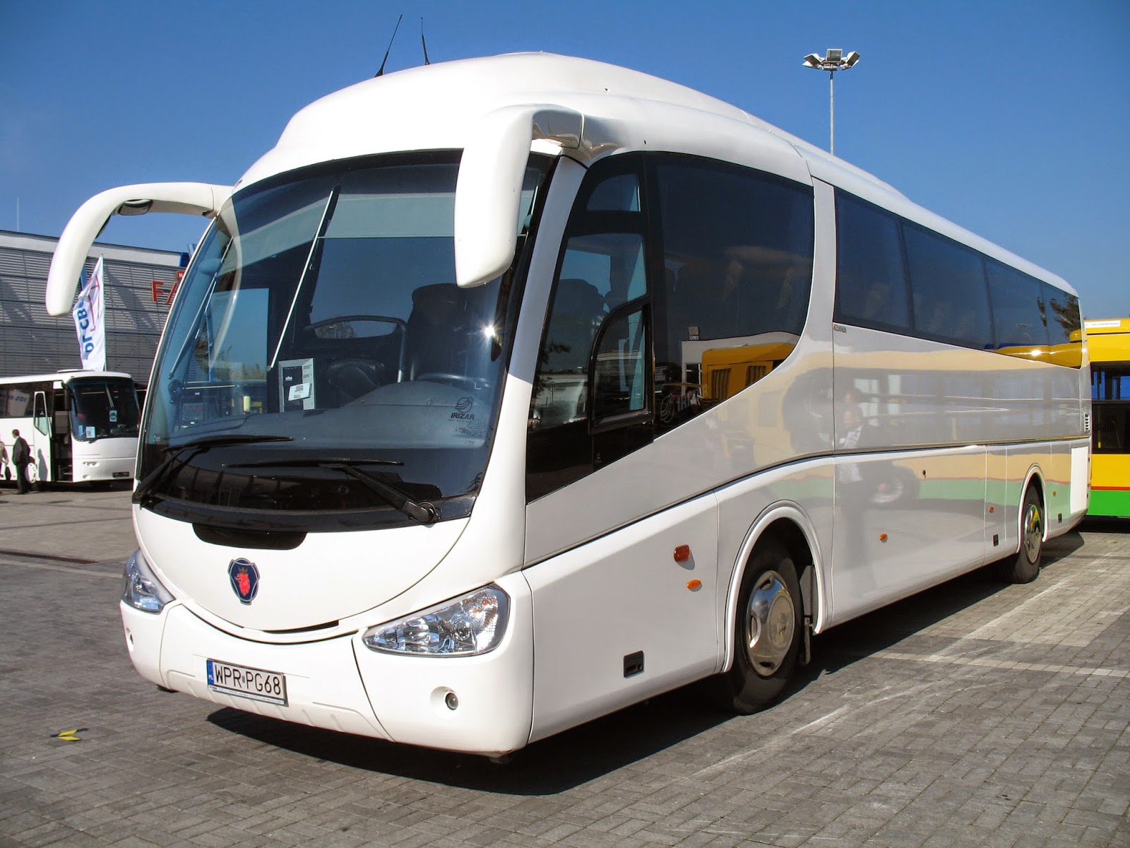 transport-spec: Sejarah dan jenis bus Irizar