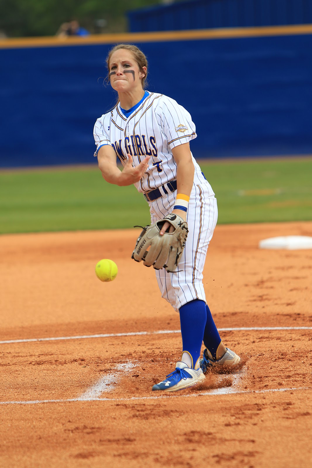 The Contraband: 2016-02-14