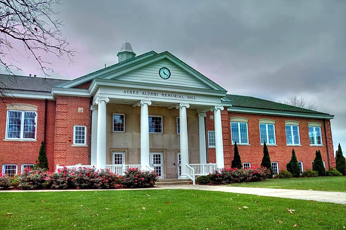 Photo Potpourri: Game Day:On campus at Taylor University