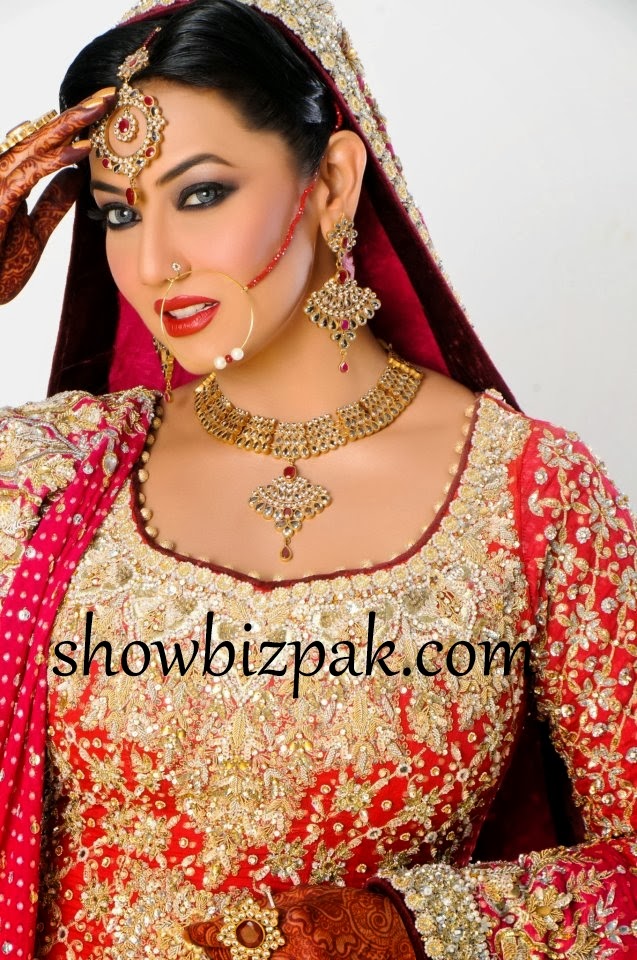 Celebrity Weddings: Ayesha Gul Wedding Pics