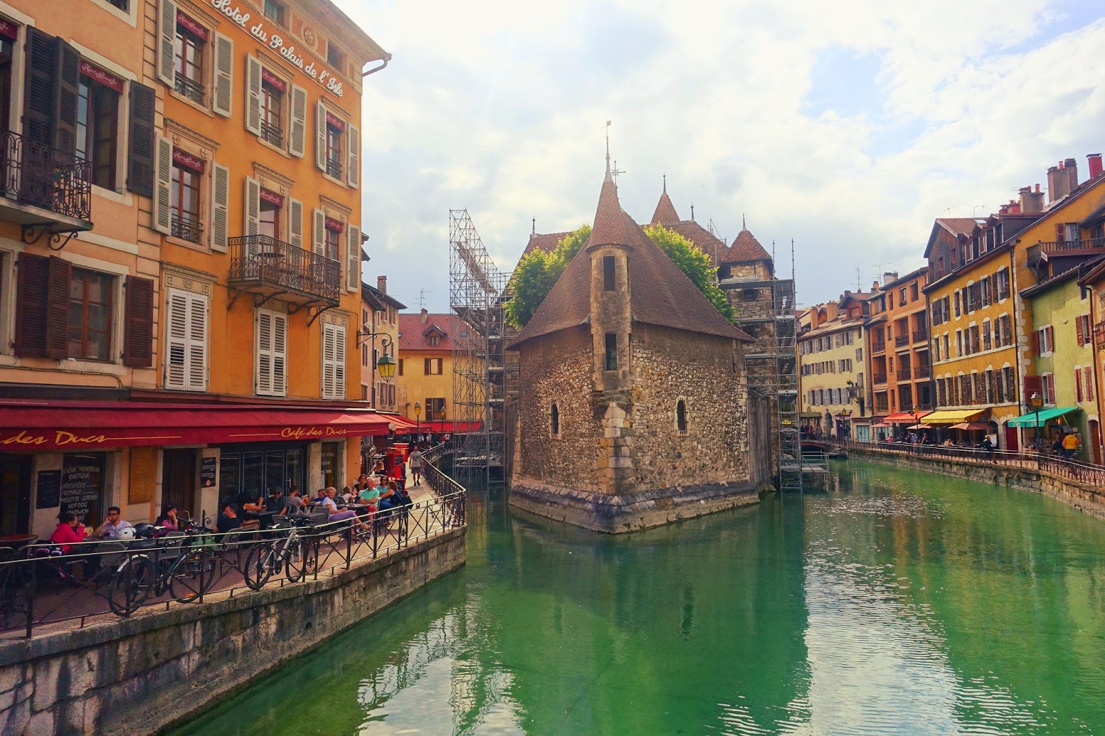 { T.R.A.V.E.L} Annecy to perfection ~ The Fleamarket Queen